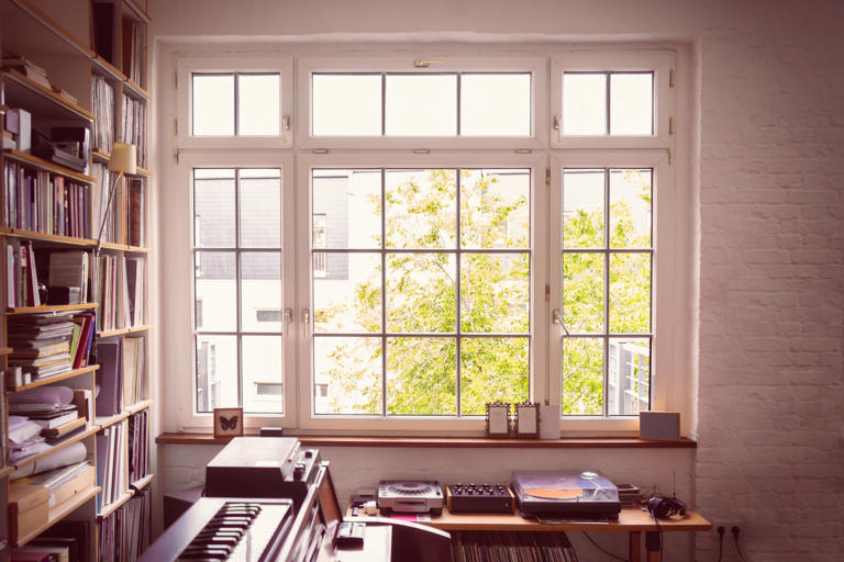 What is a casement window? A complete guide to this classic design