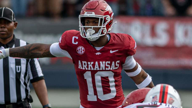 Xavian Sorey’s career night leads Razorbacks’ defensive rebound