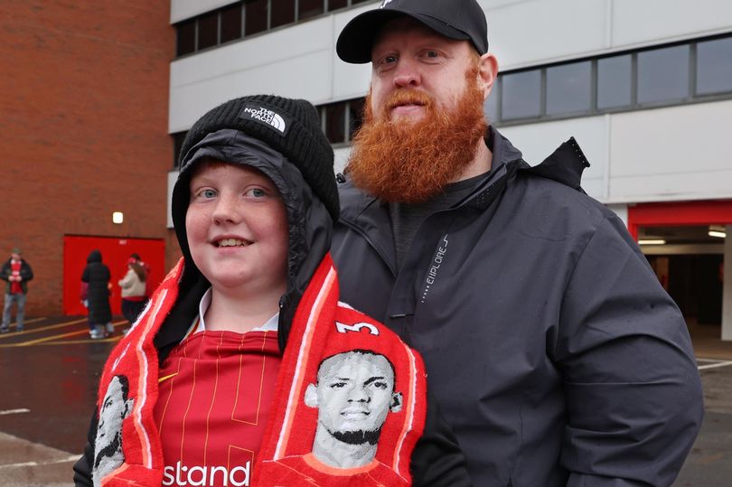 Spot yourself in 21 photos of fans on Women's Merseyside Derby day
