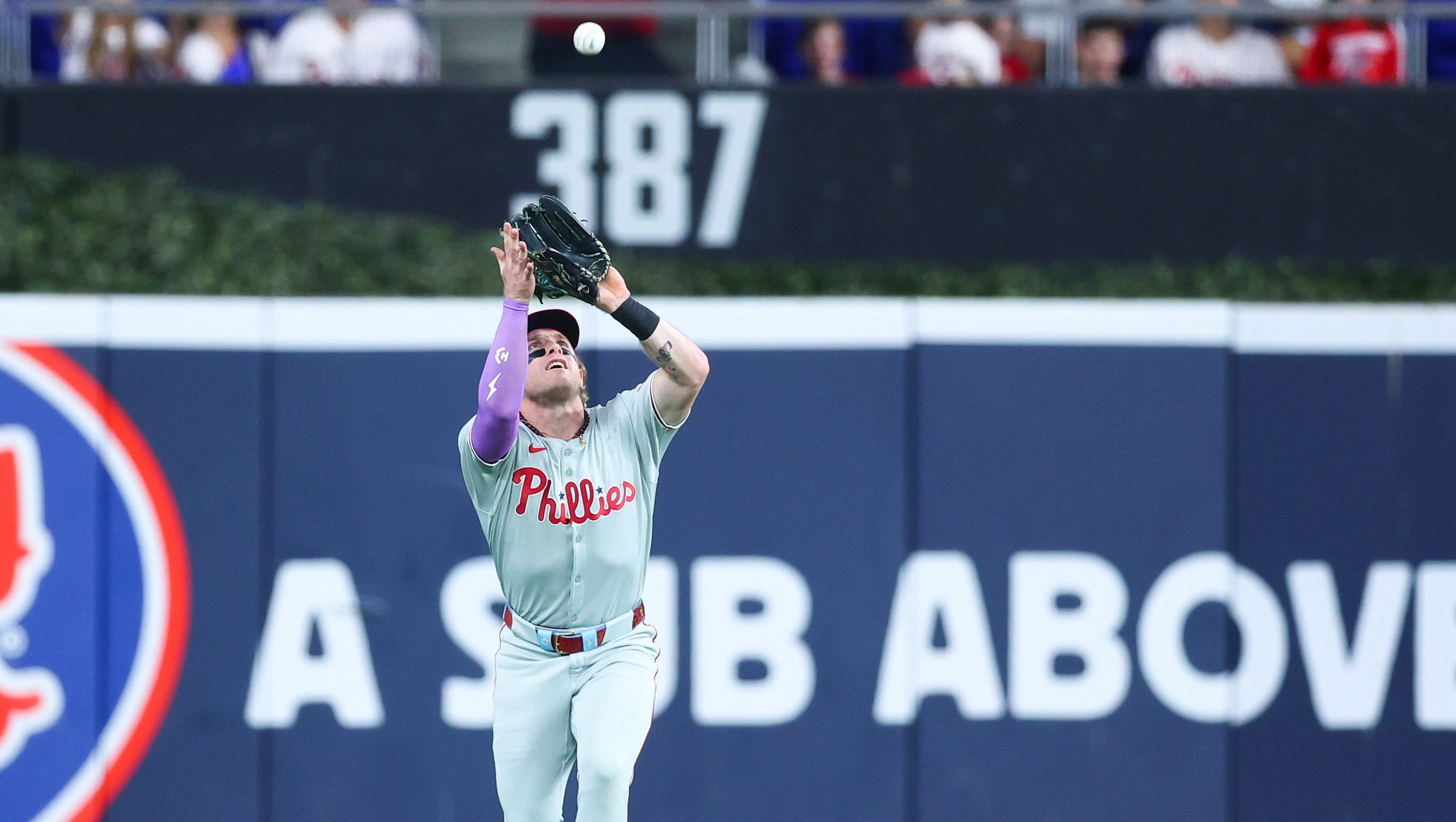 ‘Phillies Karen’ Drama: Who Is the Dad Who Surrendered the Ball Back to ...