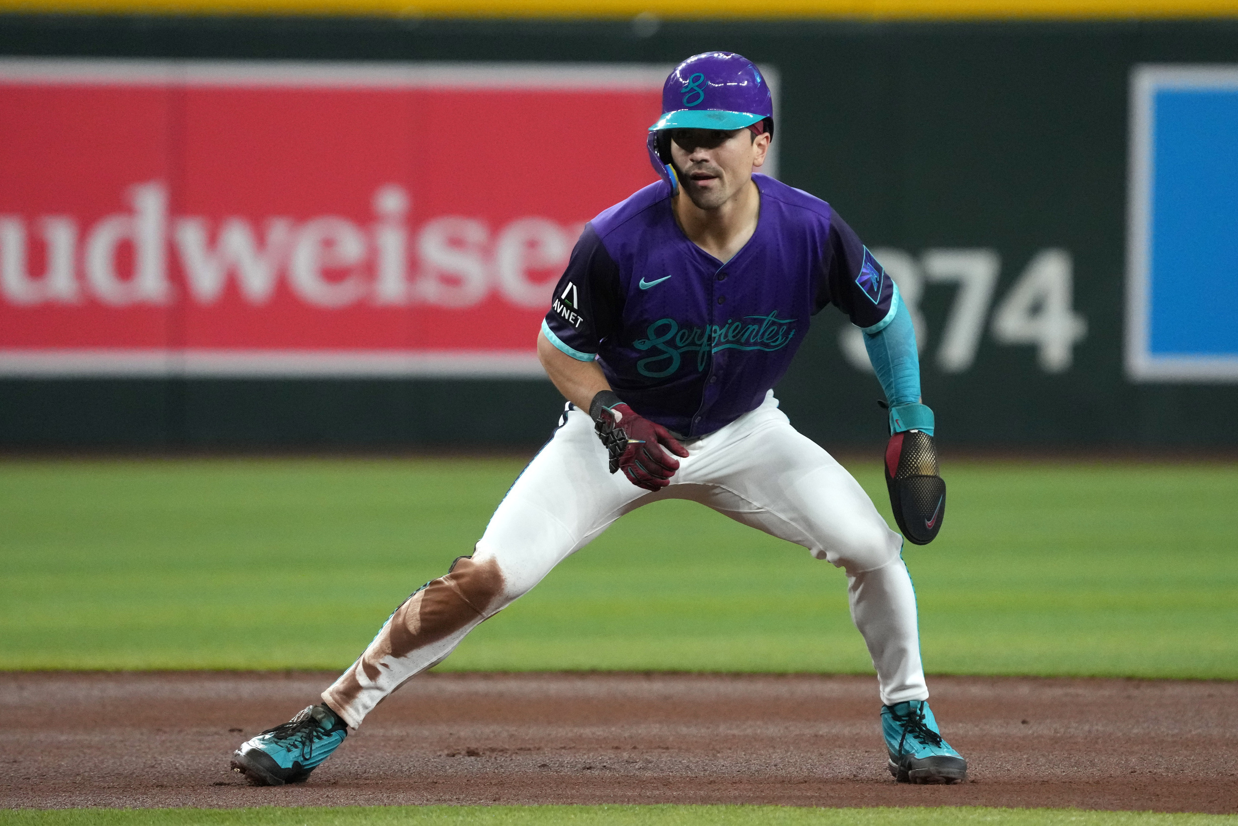 D-Backs’ Carroll adds another milestone to MLB career