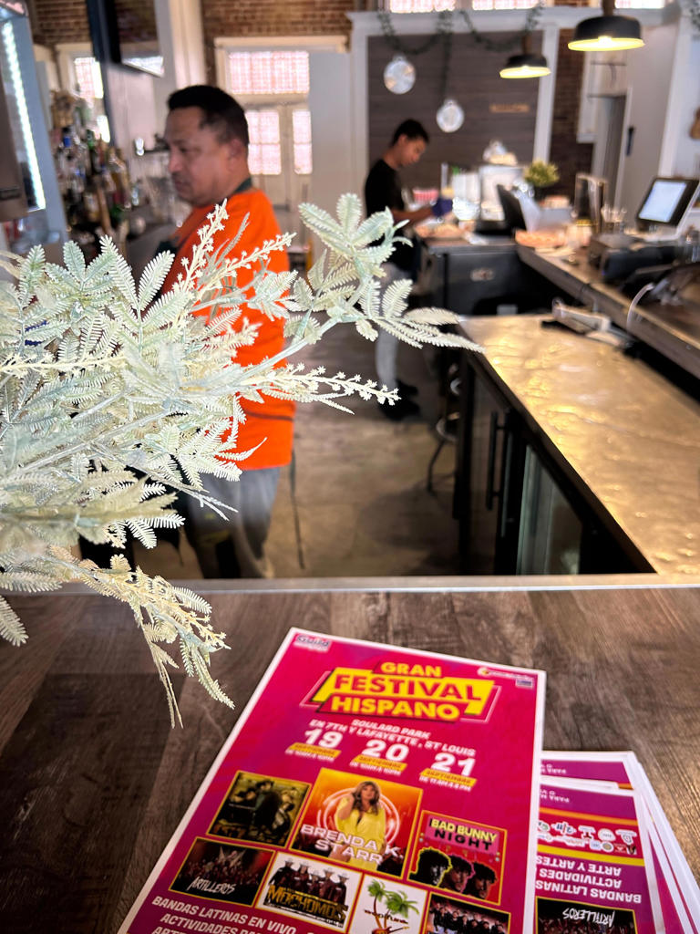 Roaming St. Louis: Amaizing Arepa bursts with Venezuelan flavor, culture