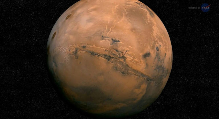 Mars has a solid core, resolving a longstanding planetary mystery ...