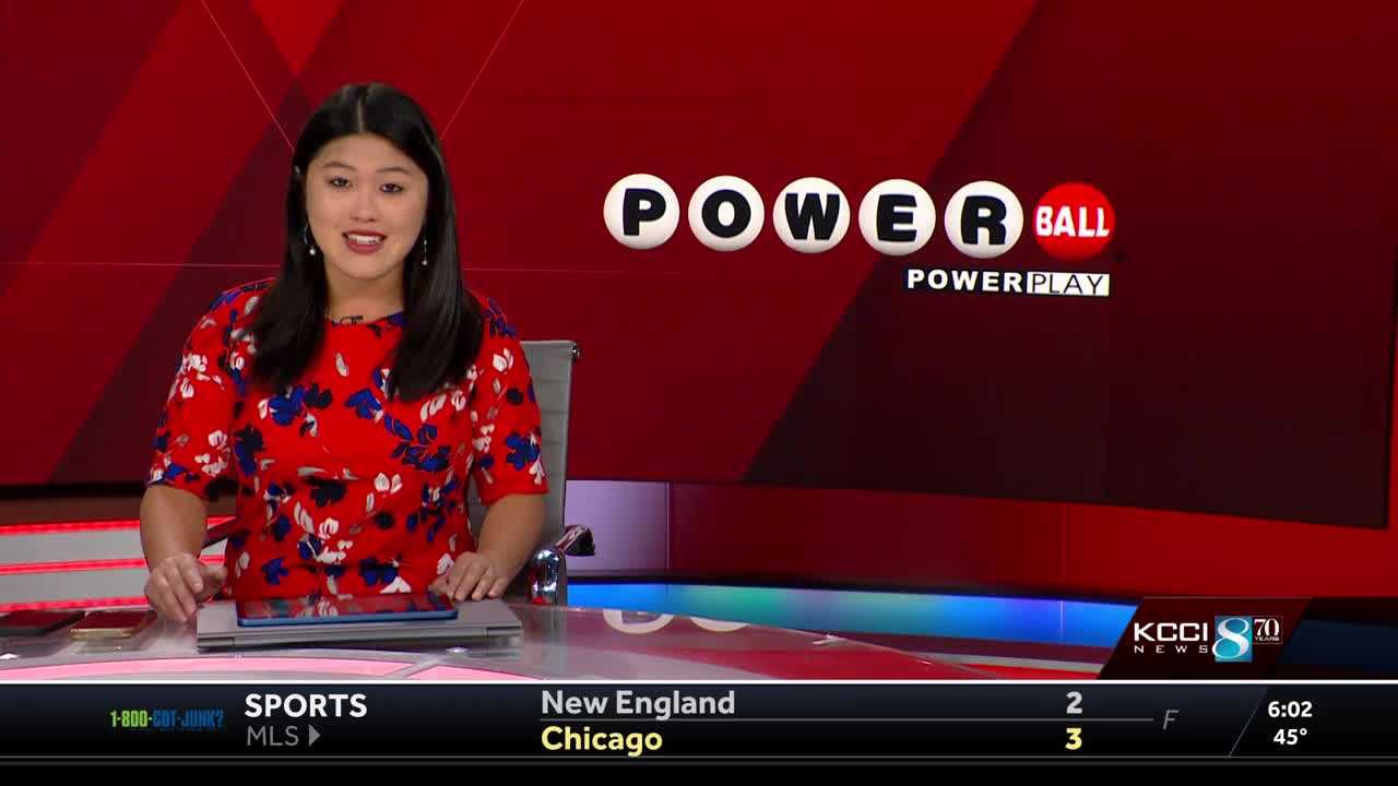 Two Iowa Powerball tickets miss $1.8 billion prize by 1 number