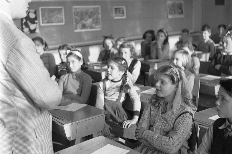 Nostalgic photos from 1950s and 1960s of what schools in Essex used to ...