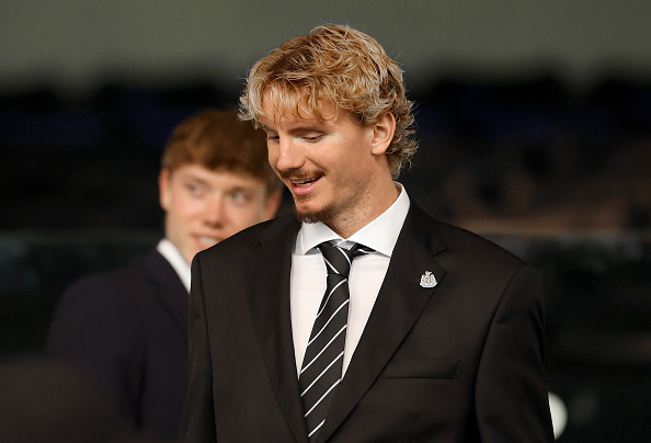 Bayern chief slams Newcastle over £69m Woltemade deal