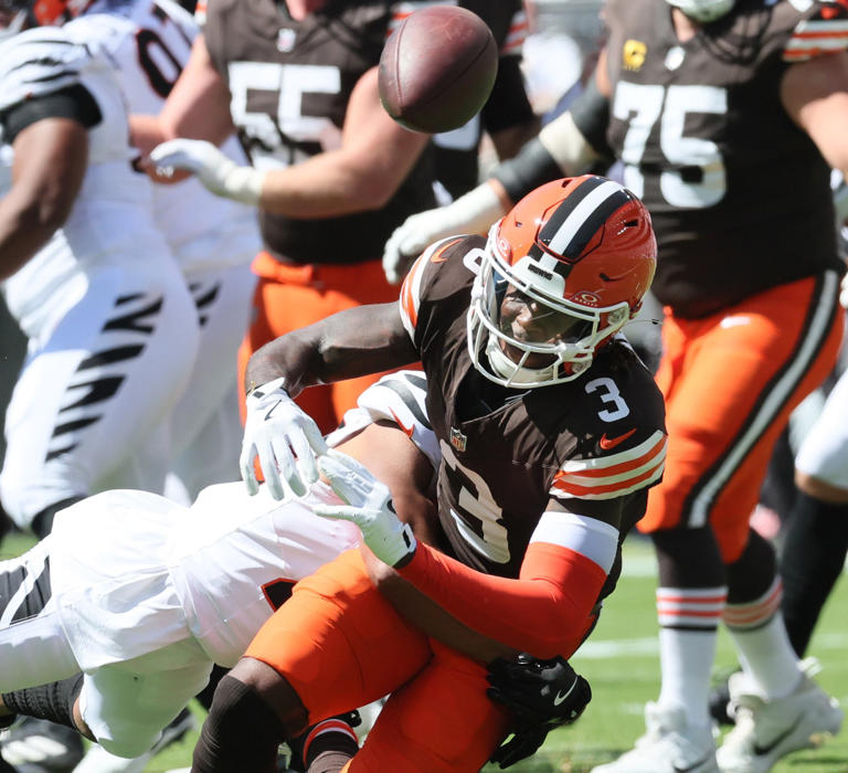 What grade do you give Joe Burrow in Week 1 vs. the Browns? (poll)