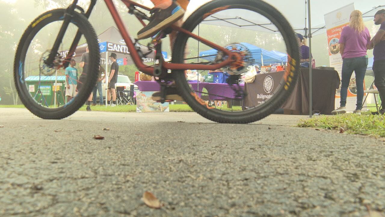 People pedal for a purpose in Ocala for Alzheimer’s disease
