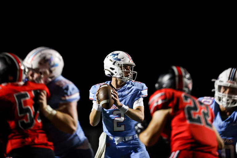 Cascade athlete voted Statesman Journal football player of the year