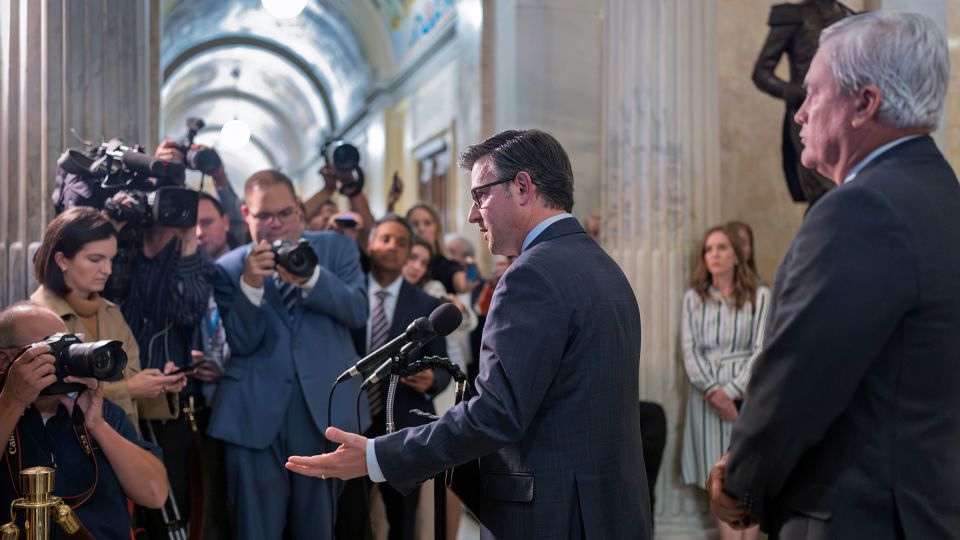 GOP leaders won’t help Massie’s bid for reelection as Trump plots his ...