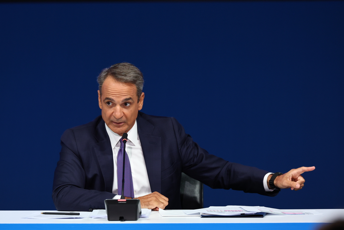 Έκτακτη σύσκεψη στο Μαξίμου για αγρότες και πληρωμές ΟΠΕΚΕΠΕ ...