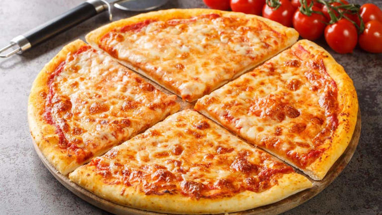 7 foods people mysteriously devour when they’re avoiding literally ...