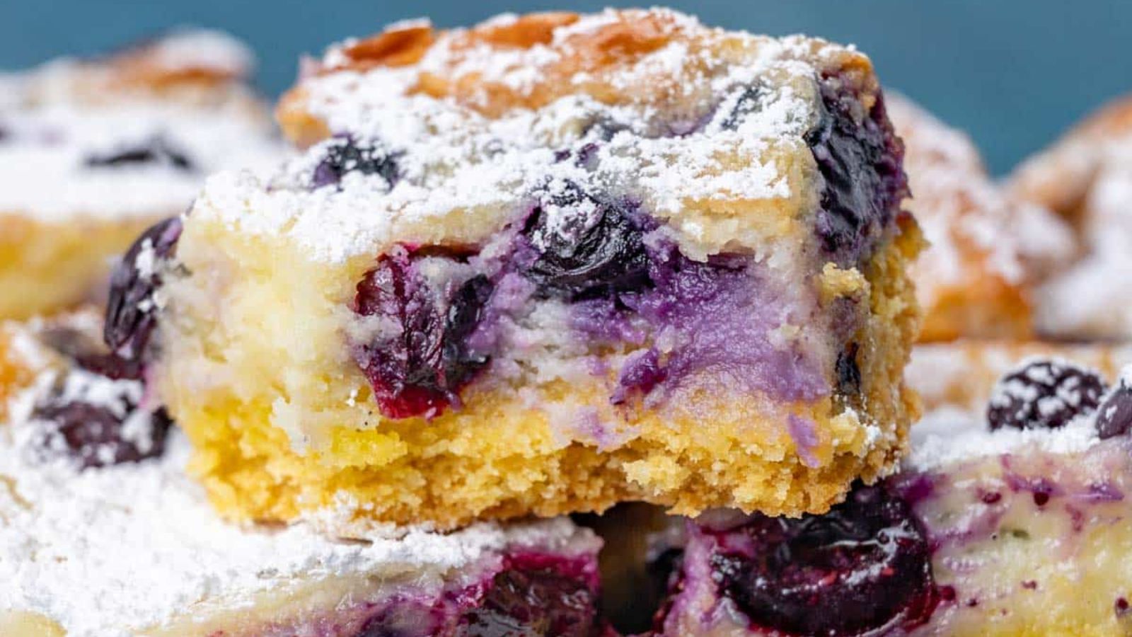 12 9×13 cakes that make feeding a crowd deliciously easy