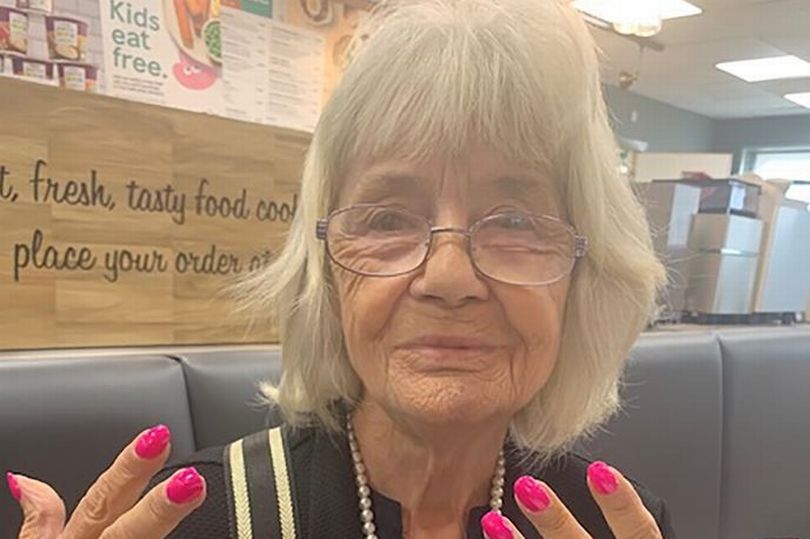 'Glamorous' Goole care home resident treated to pamper day