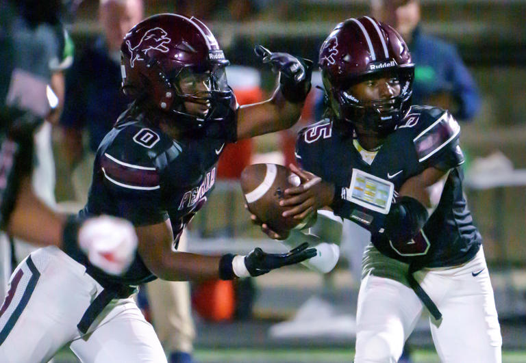 IHSA football brackets, schedule for Peoria-area first-round playoff games