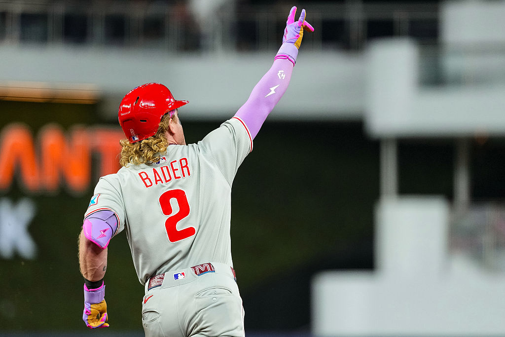 “Phillies Karen” sparks viral outrage, MLB steps up for the almost 10 ...