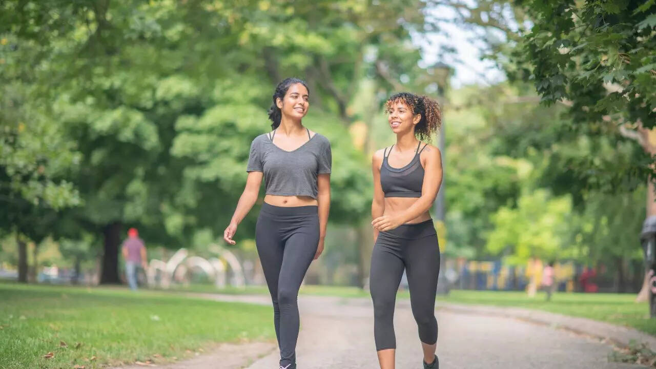 Beware of these 5 harmful walking mistakes you might be committing ...