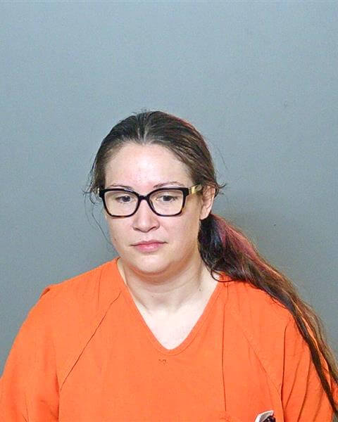 “He Fell on a Knife” Claim at Center of Fiancée’s Murder Trial in Wisconsin