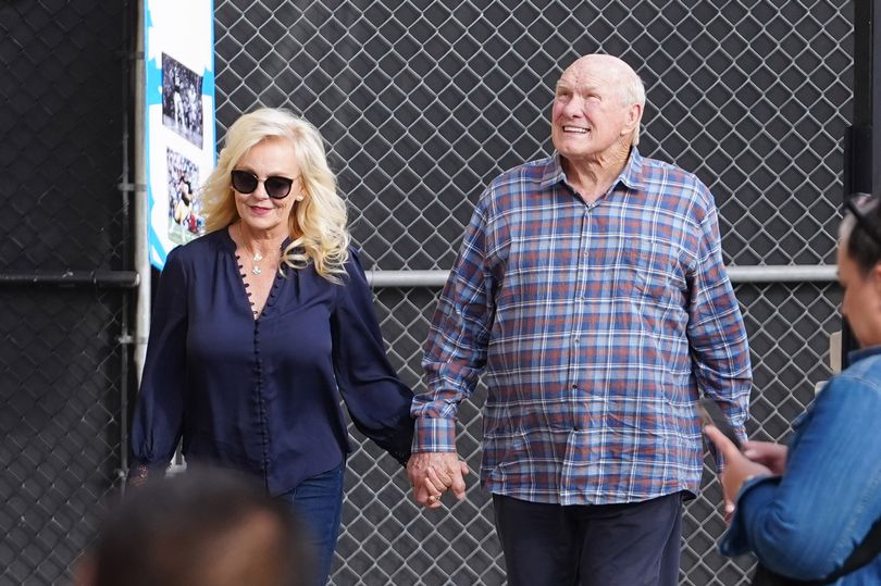 Terry Bradshaw net worth and wife who had 'no idea who he was'