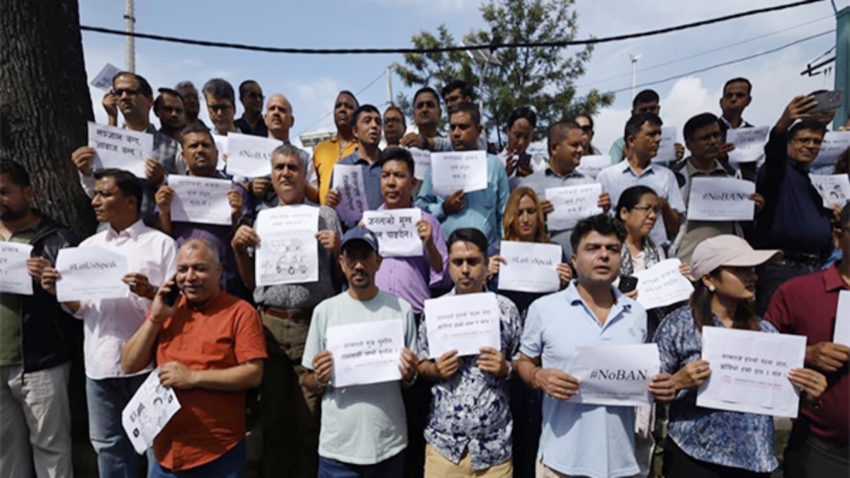 Nepal Journalists Protest Social Media Ban: 'Democracy Is Being Hacked ...