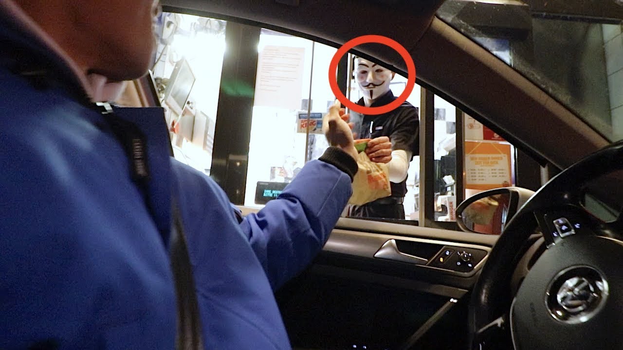 GAME MASTER GIBT UNS GEHEIMES BURGER KING MENU UM 3 UHR nachts ...