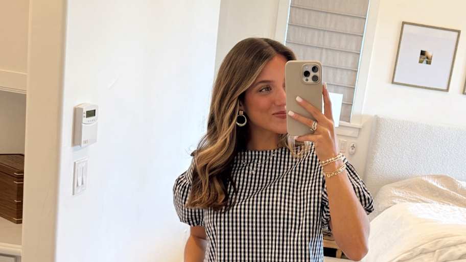 Bo Nix's wife Izzy rocks incredible cowboy boots for Broncos opener vs ...