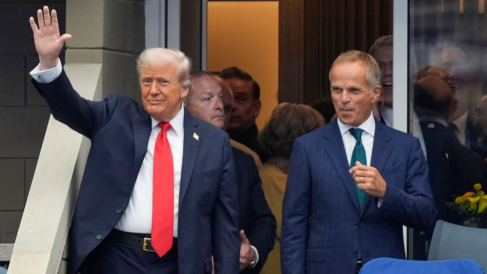 US Open men's final delayed by Trump's arrival