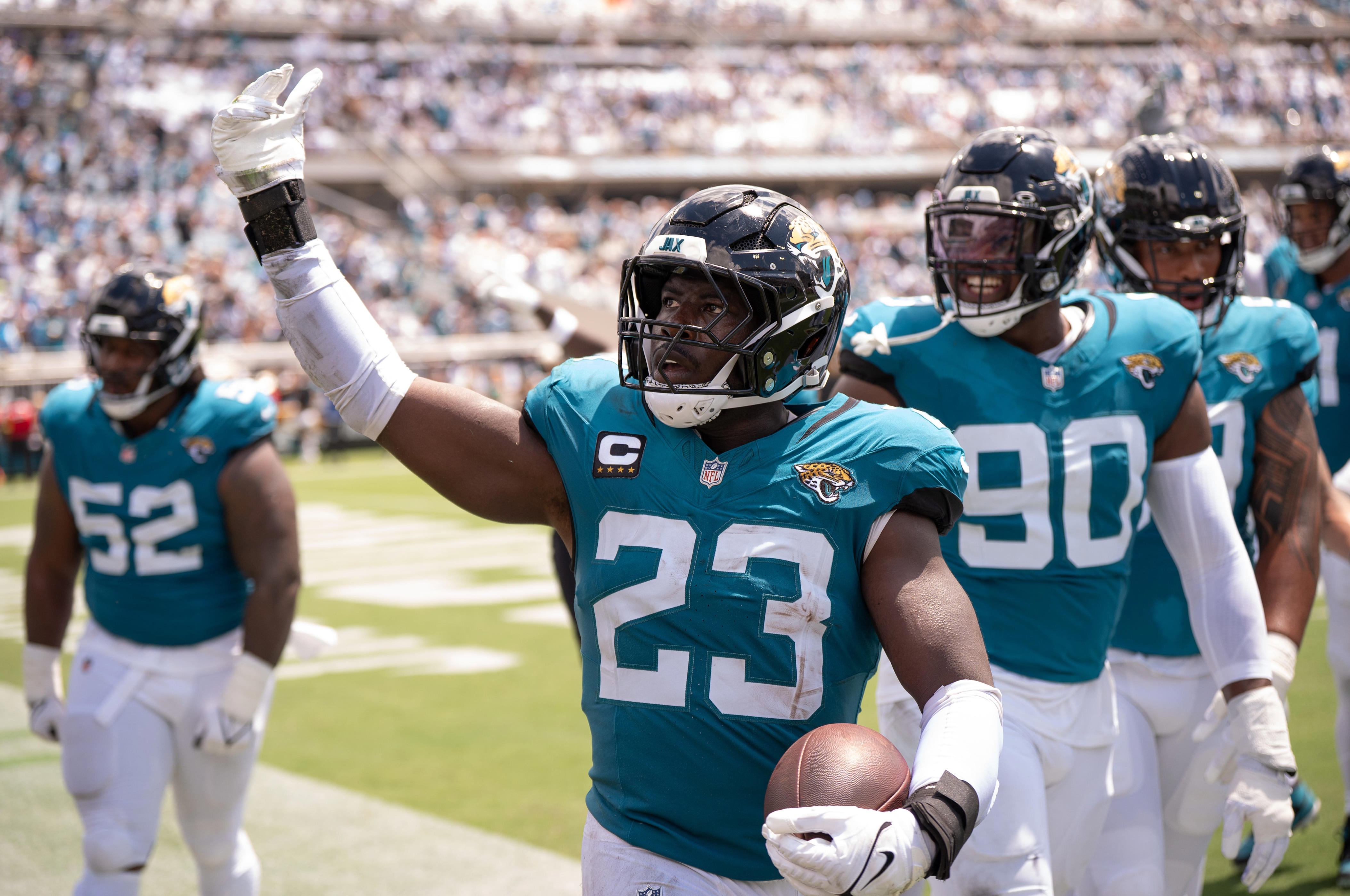 Jacksonville Jaguars' Foye Oluokun earns AFC Defensive Player of the ...