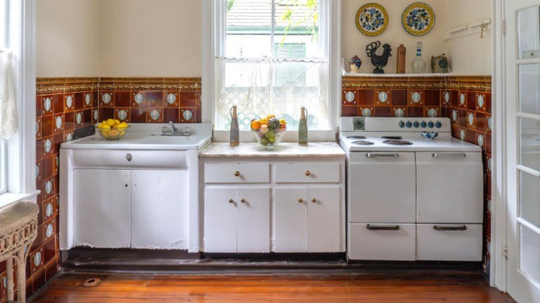 The Classic And Glamorous Decade That's Coming Back As A Major Kitchen ...