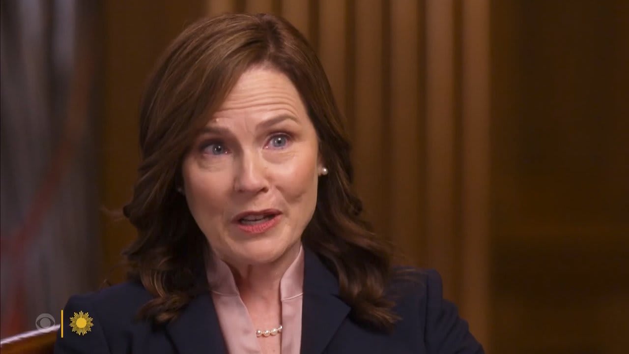 Amy Coney Barrett 'can't answer' if Trump has the 'right to do anything ...