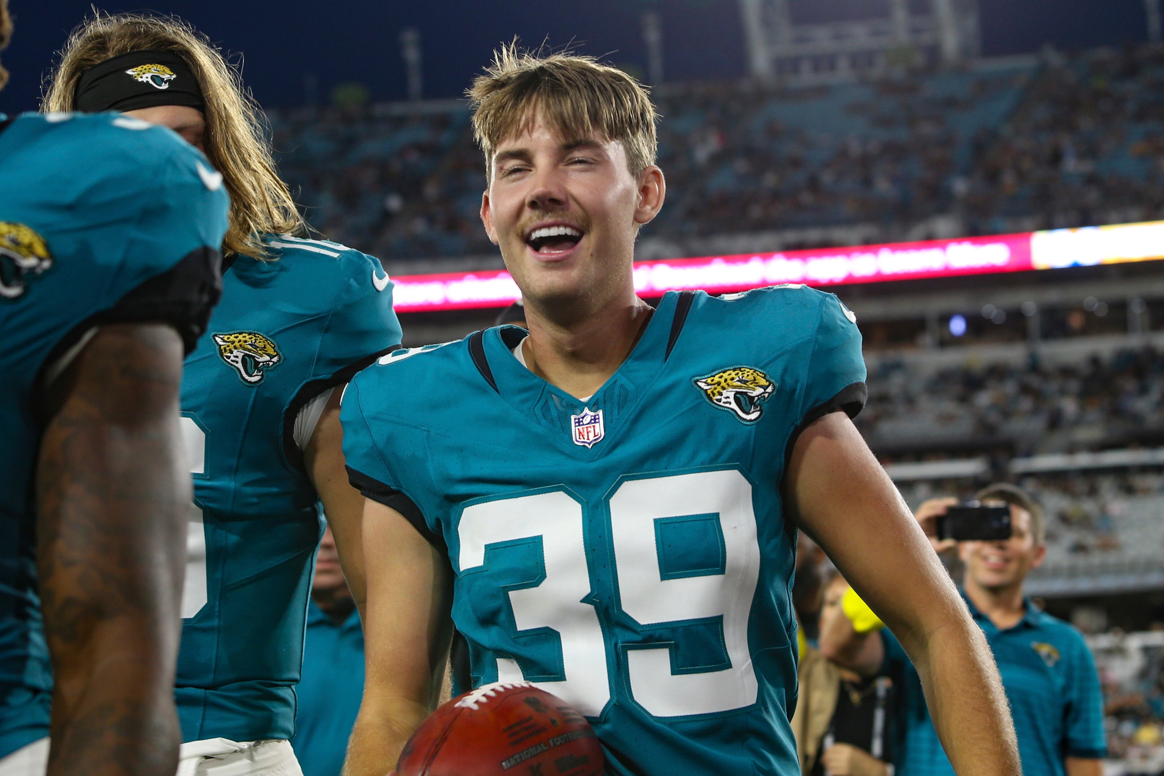 Panthers-Jaguars game gets ready to resume following severe weather and ...