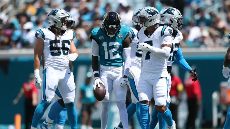 Travis Hunter final stats: Snap count on offense, defense in NFL debut ...