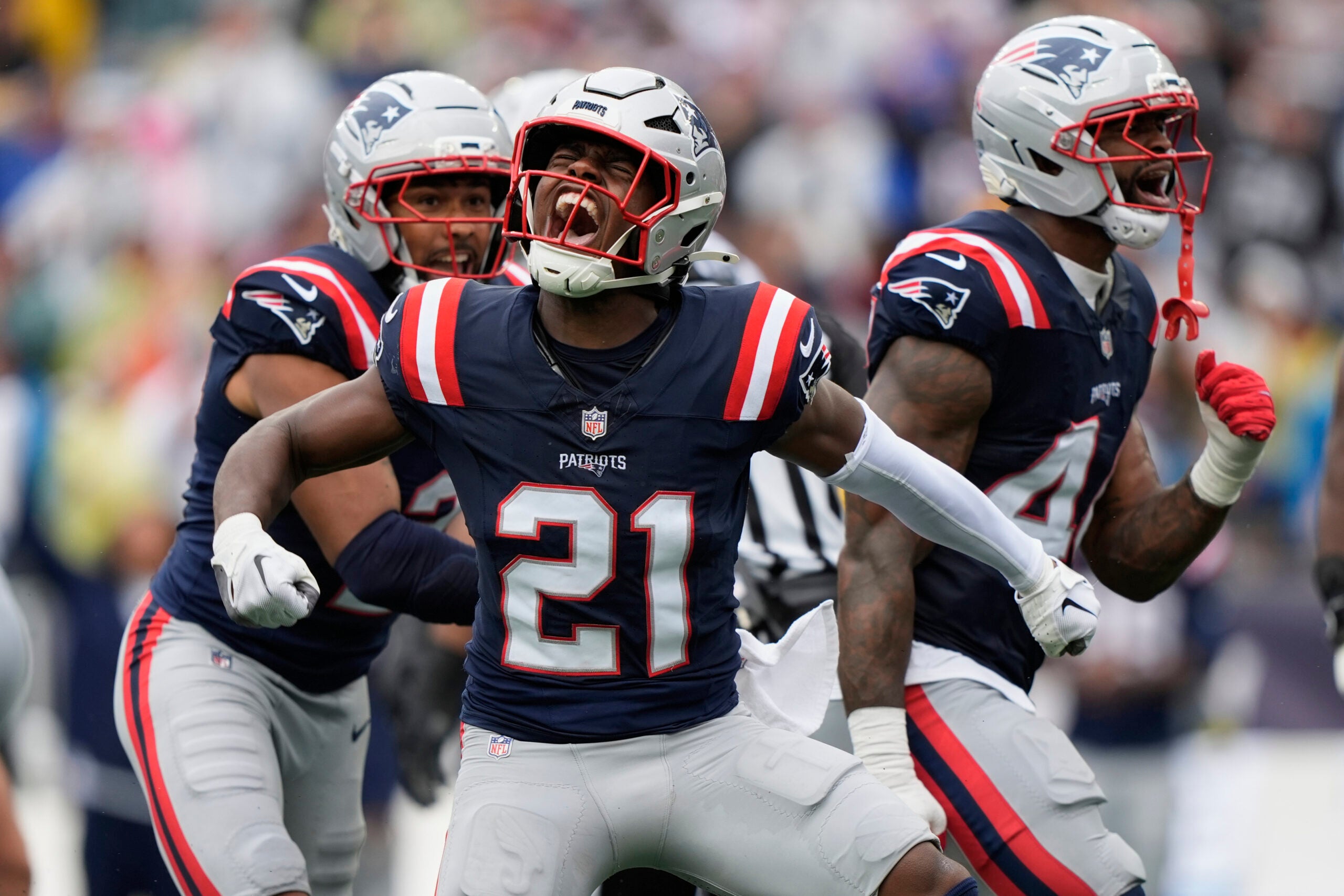 Raiders 17, Patriots 10 (3rd): Vegas capitalizes off Maye INT