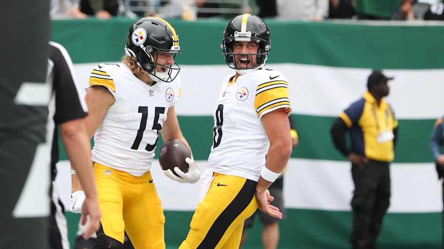 Aaron Rodgers Carries Steelers in Wild Win Over Jets