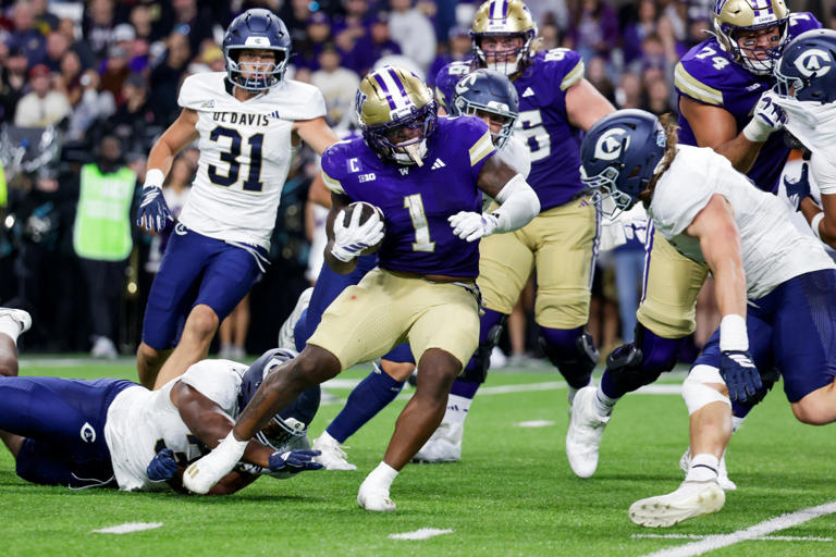 Washington Football Star Named East-West Shrine Bowl Player of the Week ...