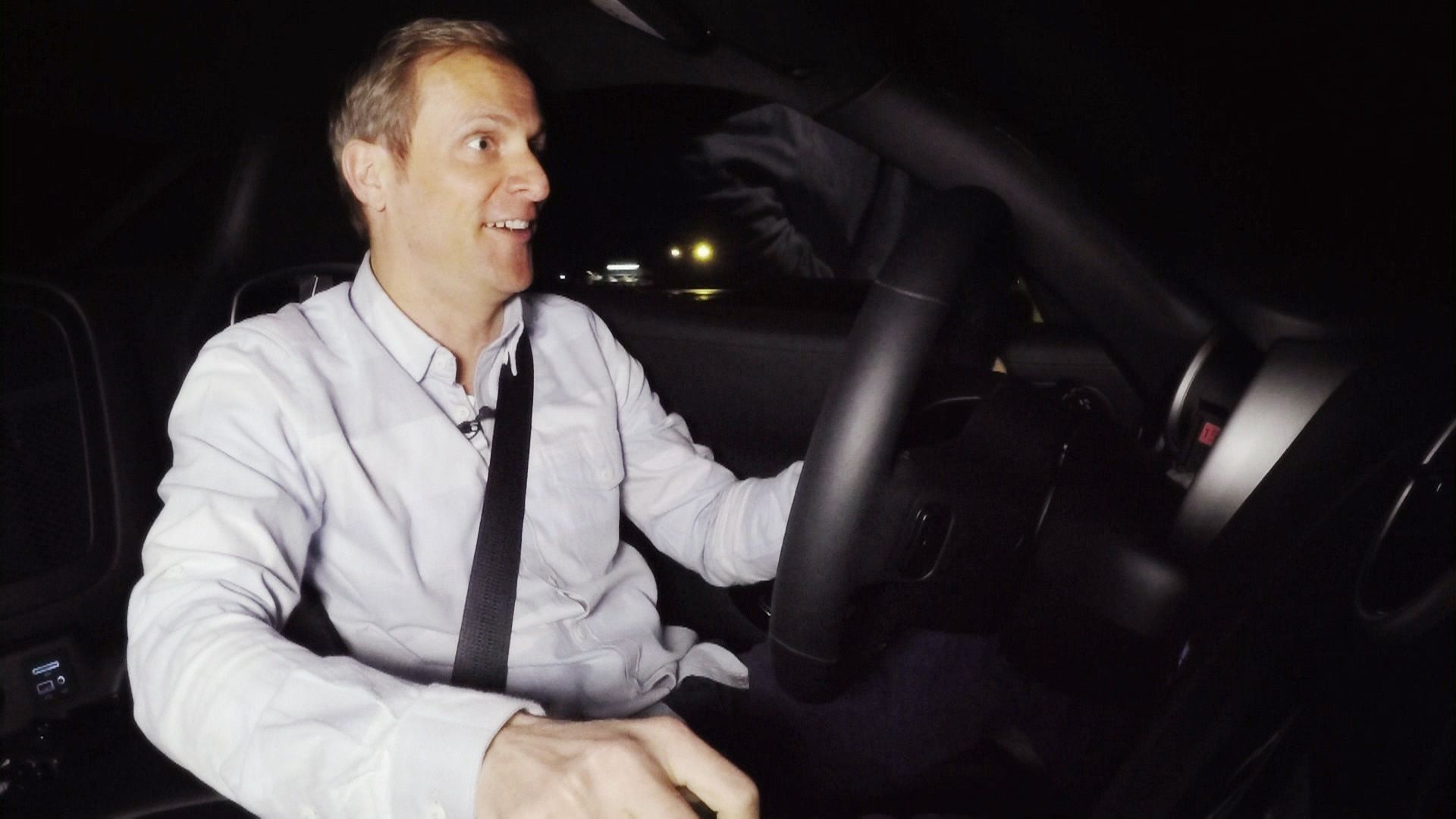 Tunneltest: Chevy Camaro vs. Mustang GT350 (Folge 359)