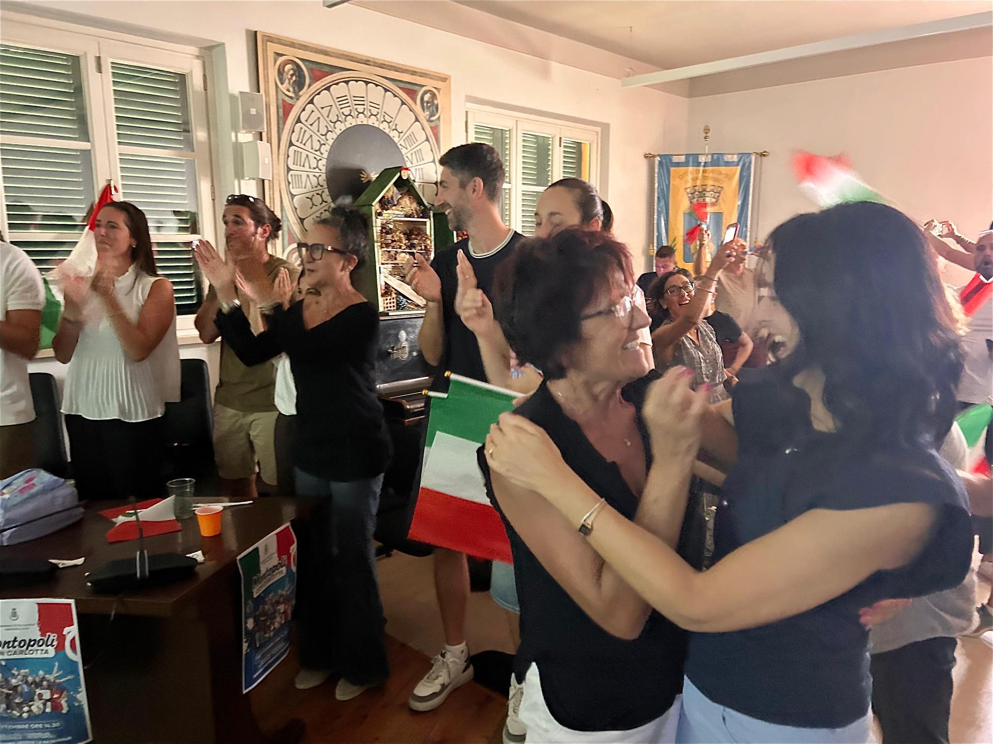 Montopoli in festa per Carlotta. Il volley azzurro sul tetto del mondo ...