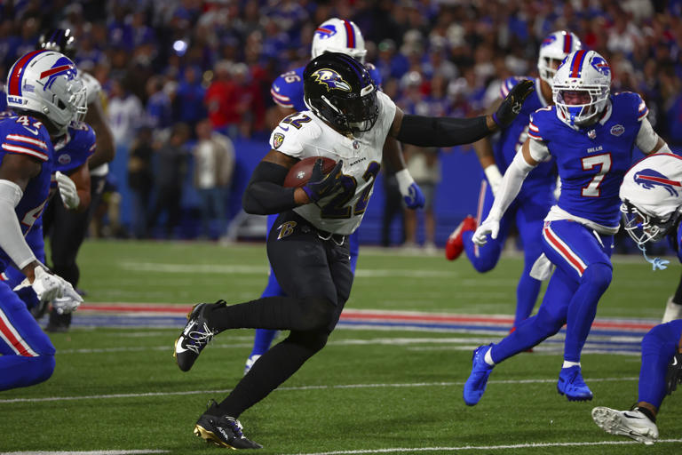 Bills stun Ravens with fourth-quarter comeback, game-winning field goal