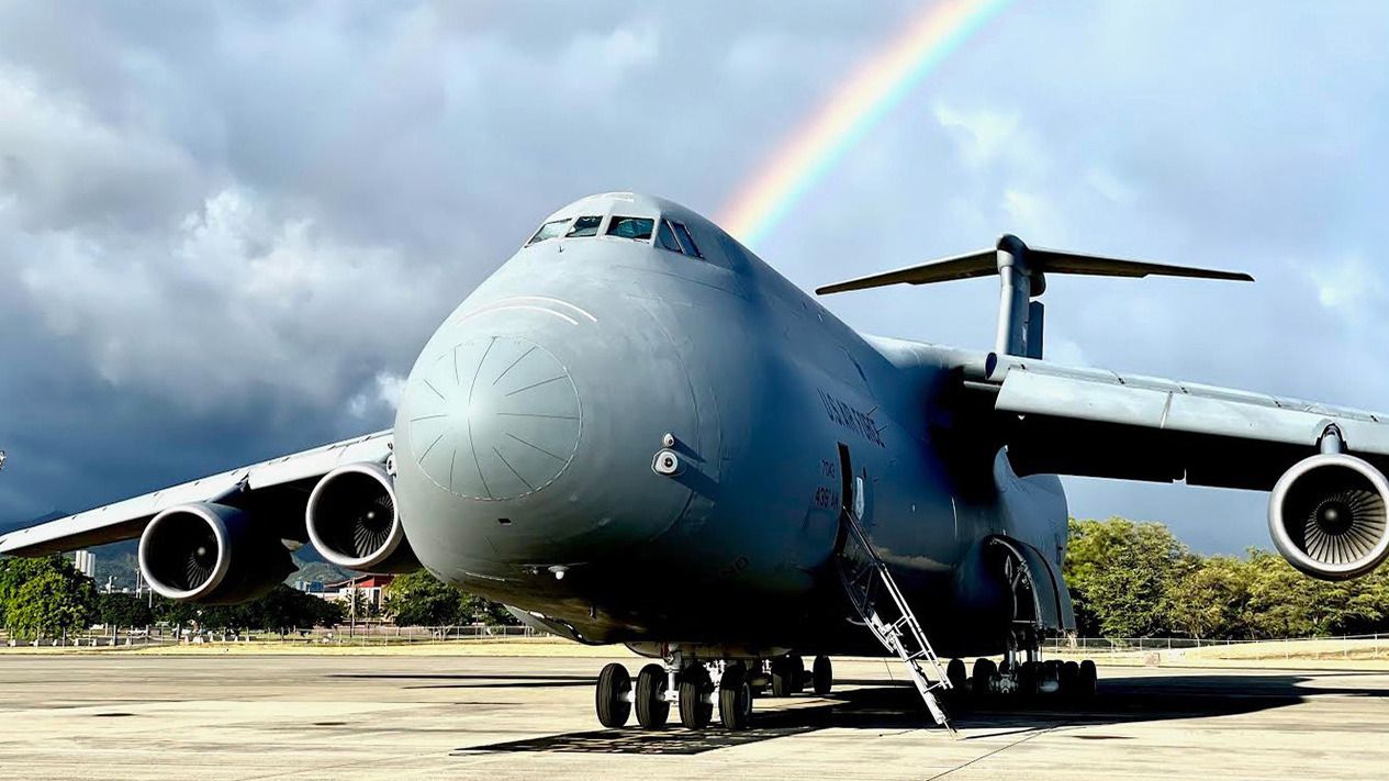 Why Did Lockheed Martin Build The C-5 Galaxy With 4 Engines?
