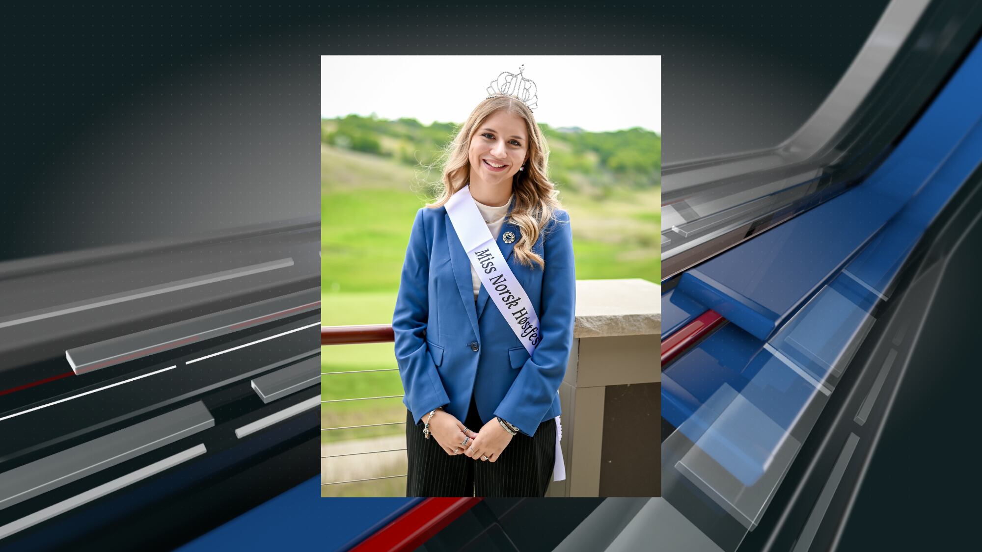 Erika Littlefield crowned Miss Norsk Høstfest 2025