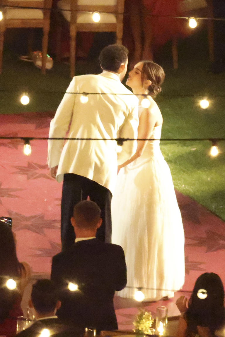 Kyle Richards and Mauricio Umansky’s daughter Alexia marries Jake ...