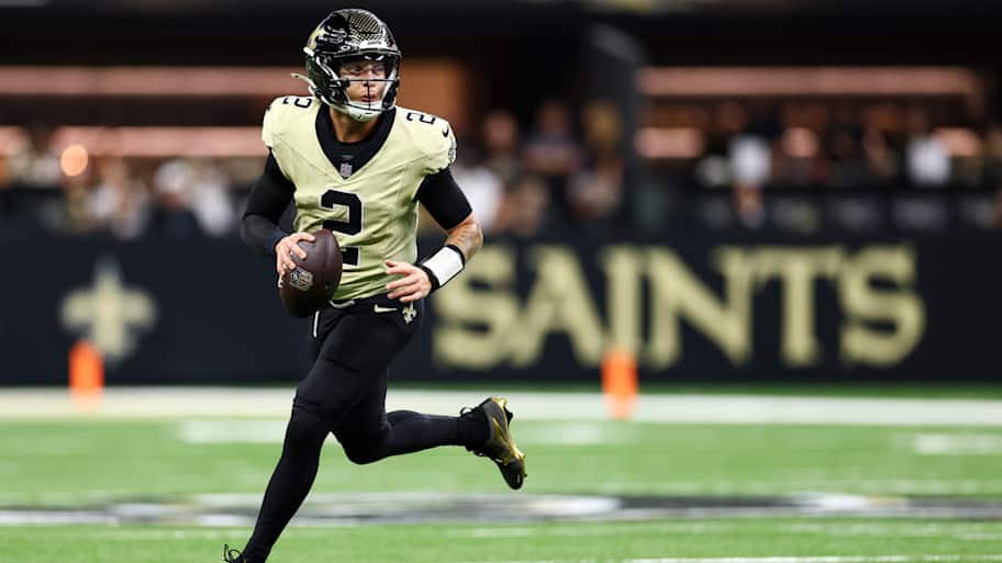 Spencer Rattler already showing off veteran leadership after tough Week ...