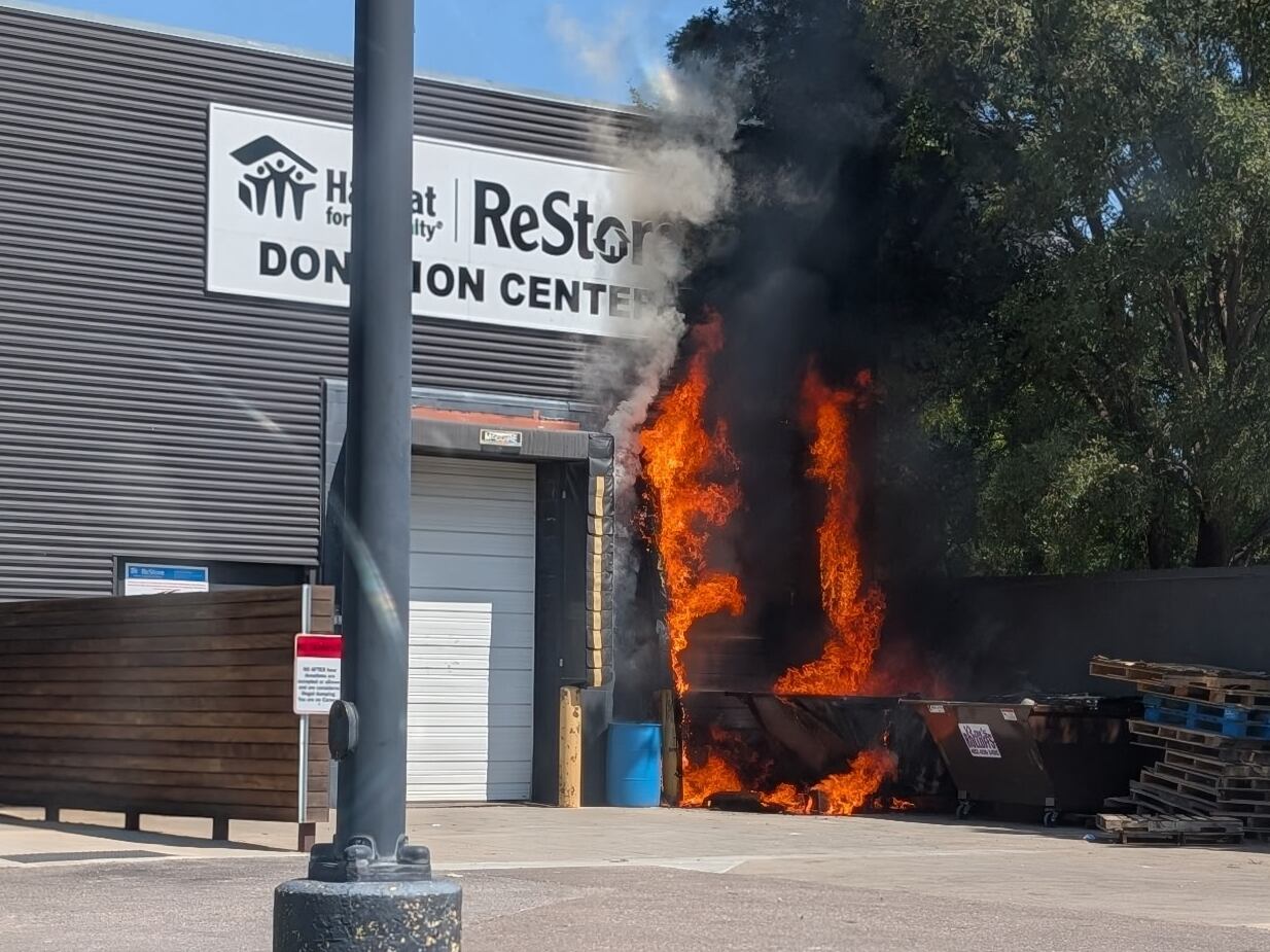 Two-alarm fire causes $200,000 in damage at Habitat for Humanity ReStore