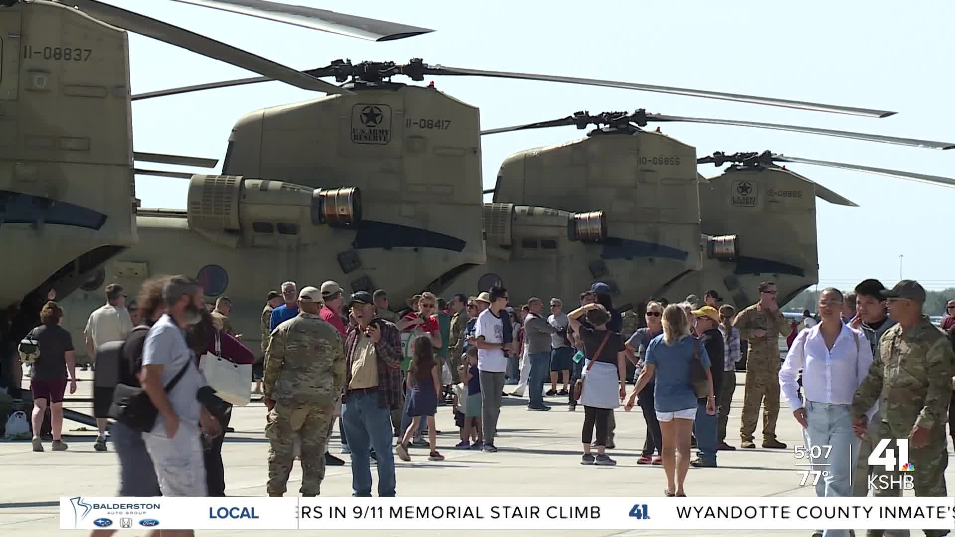 Chinook pilots conduct final formation flight over KC before ...