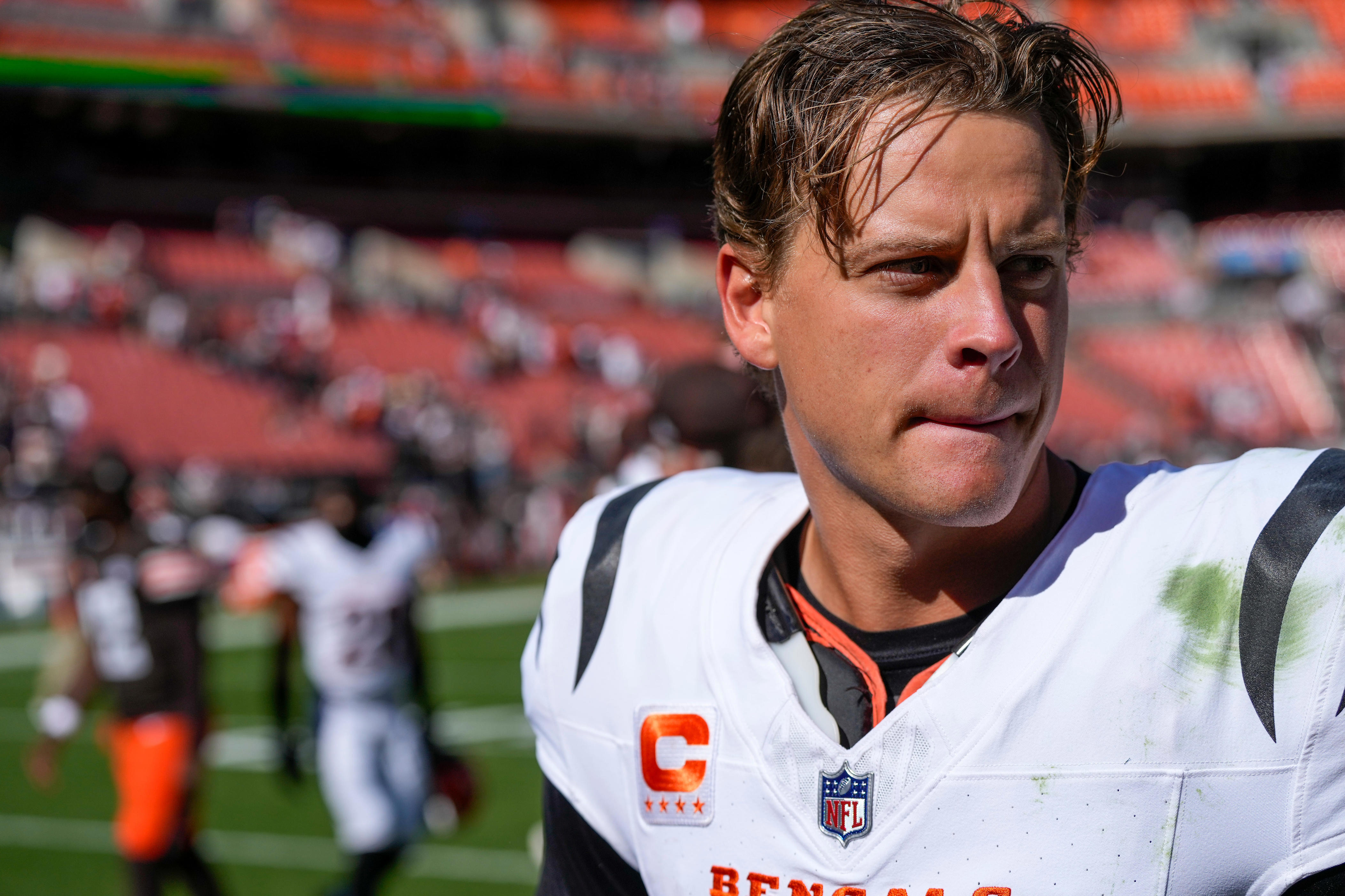 Joe Burrow gameday fit: Bengals QB arrives for game vs Jaguars wearing ...