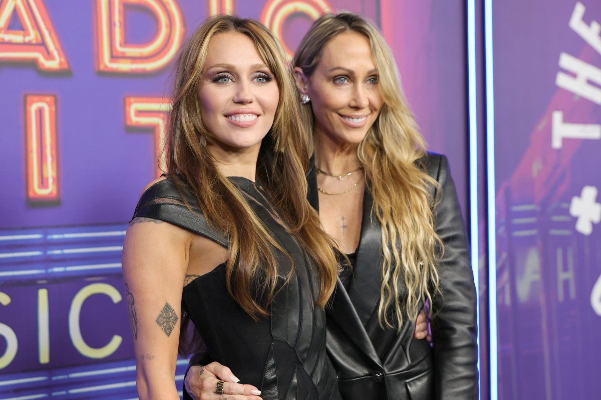 Miley Cyrus Shades Mom Tish Over Poor Relationship Advice