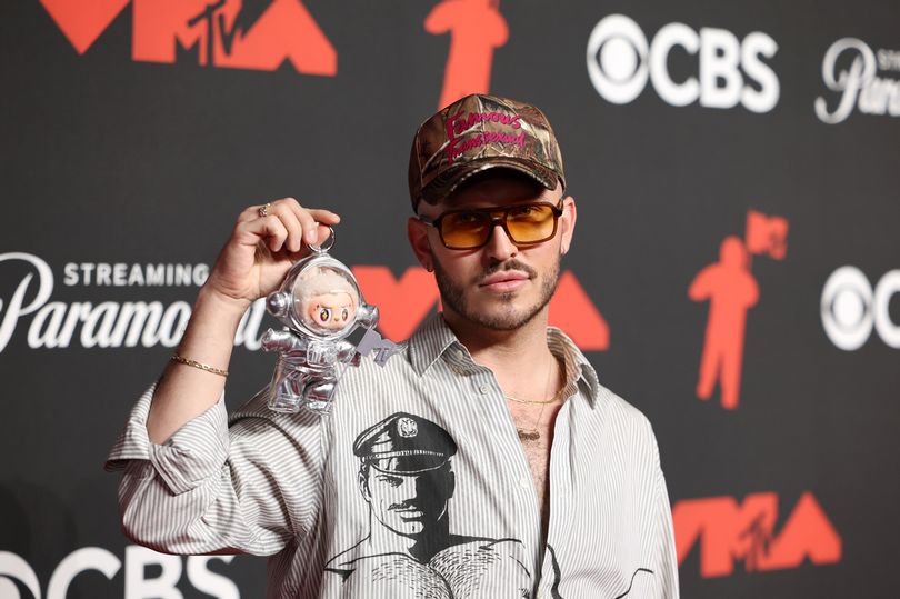 'Labubu designer' debuts MTV VMA-inspired ‘moonbubu’ on the red carpet