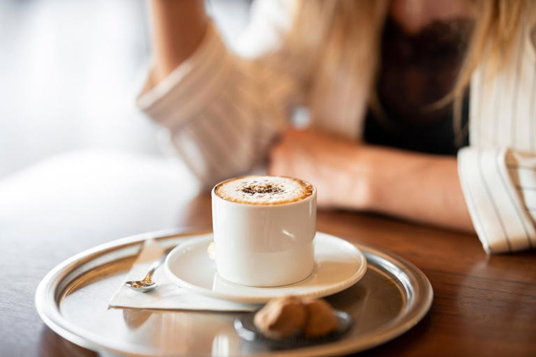 ☕ La cafeína repara la memoria social