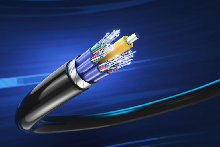 Fibre optique : elle est désormais accessible à près de 95 % des locaux ...