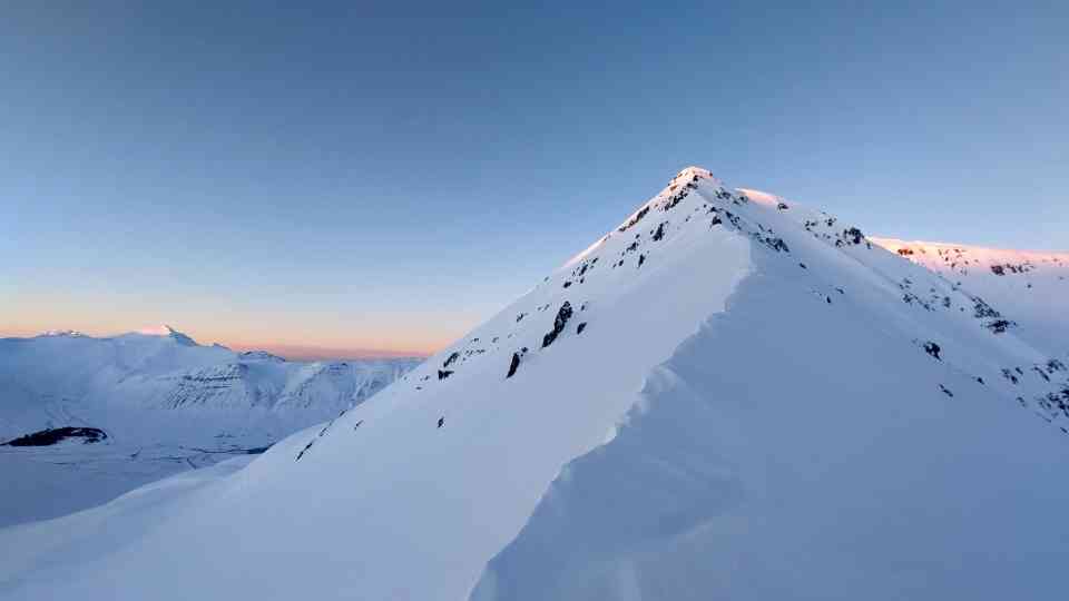 Winter Storm Preparedness While Living Aboard: Cold Weather Boat Survival